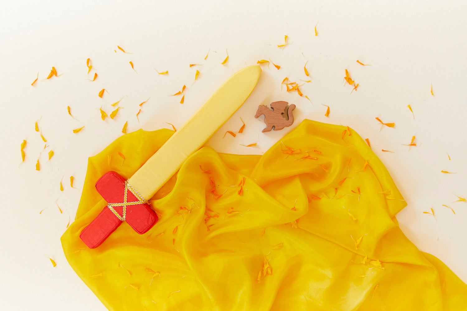 Naturally Dyed Golden Capes – Sarah's Silks