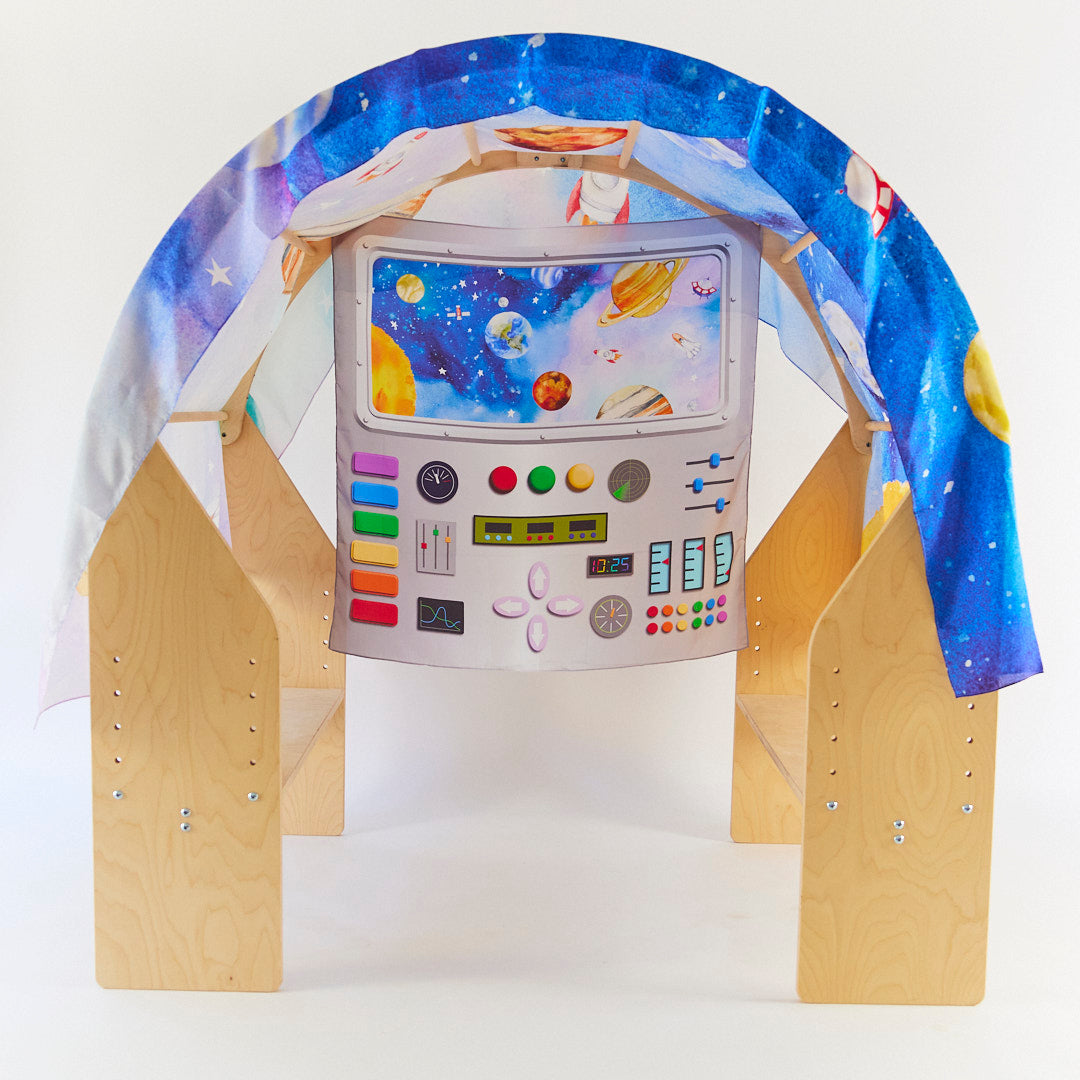 Spaceship Playstand – Sarah's Silks