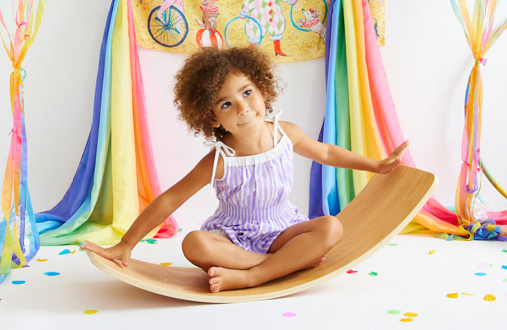 Sarah's Silks | Open-ended Playsilks, Costumes, and Wooden Toys