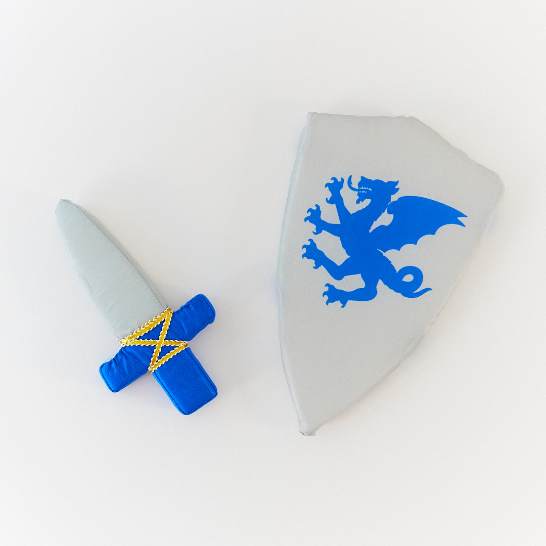 Sir Lancelot Dagger & Mini Shield Set – Sarah's Silks